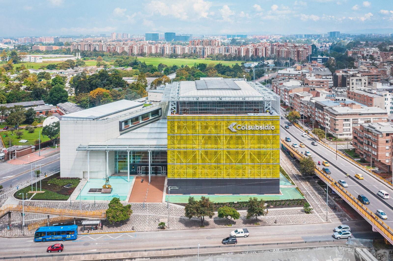 Colsubsidio se retira del retail: más de 100 supermercados cierran en ...