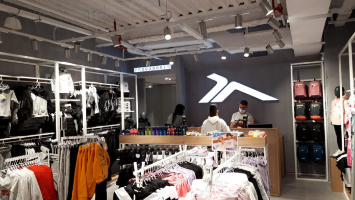 Tenth abre en Príncipe Pío su primera tienda en el centro de Madrid ...