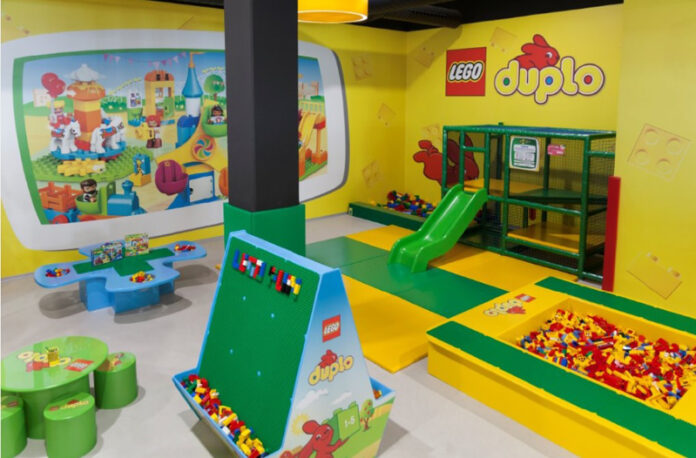 Luz Shopping reabre su espacio de juegos Lego Fan Factory - Noticias y ...
