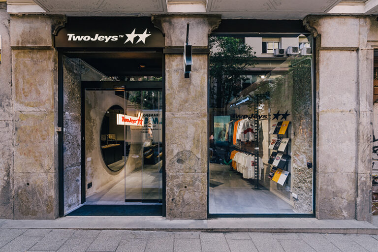 TwoJeys abre su primera tienda en Madrid tras la apertura de su ...
