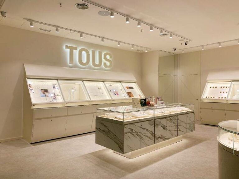 Tous inaugura una tienda en Parc Central - Noticias y Actualidad Retail