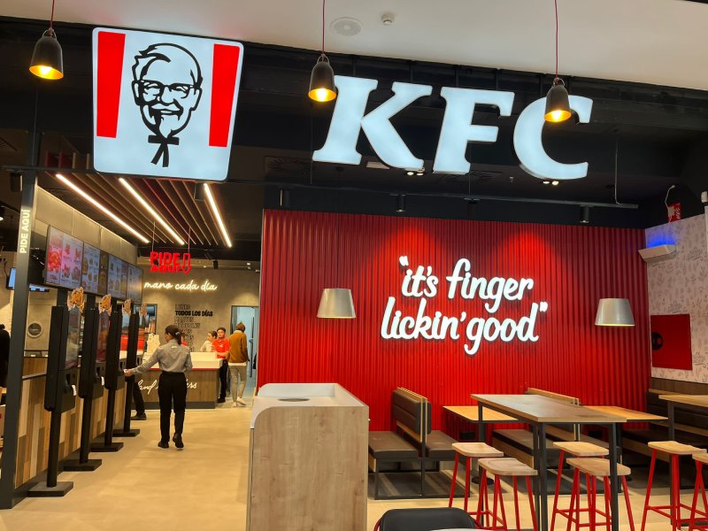 KFC inaugura su segundo restaurante en Guipúzcoa - Noticias y ...