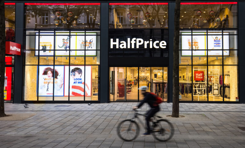 HalfPrice se incorpora a la oferta comercial de La Fira - Noticias y ...