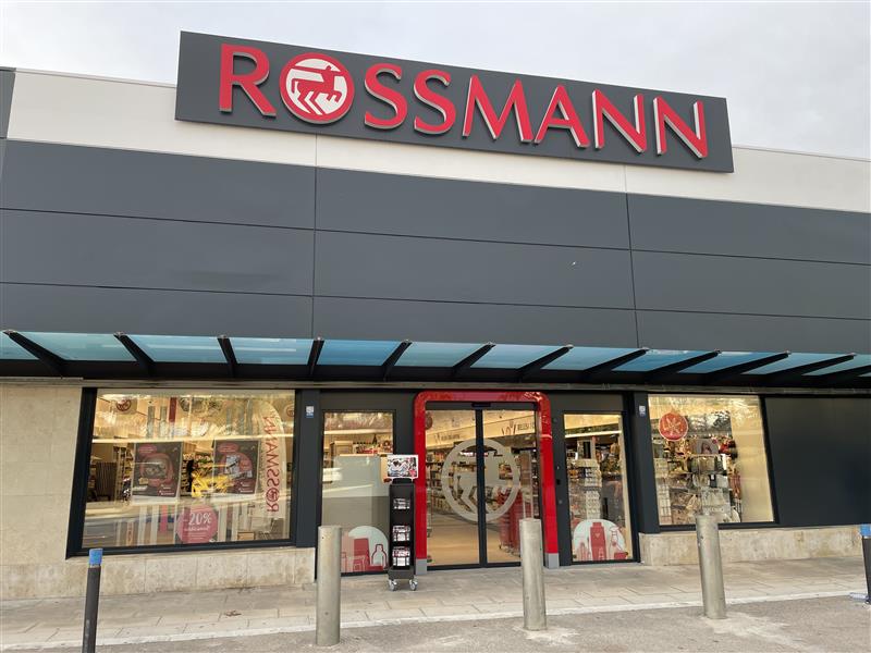 Rossmann desembarca en Tarragona con su primera tienda en la provincia ...