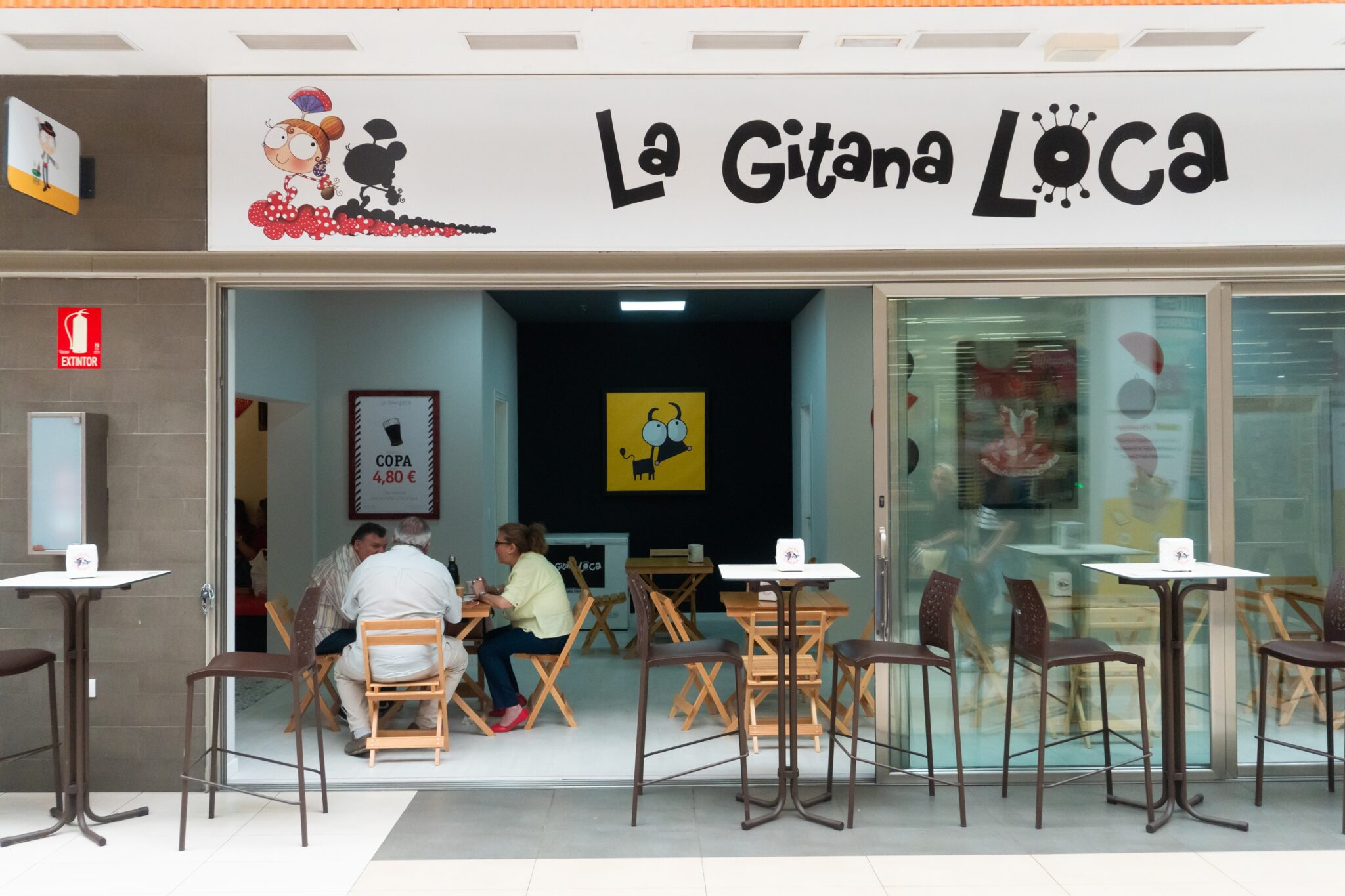 Aleste Plaza refuerza su oferta gastronómica con Marina Wok y La Gitana ...